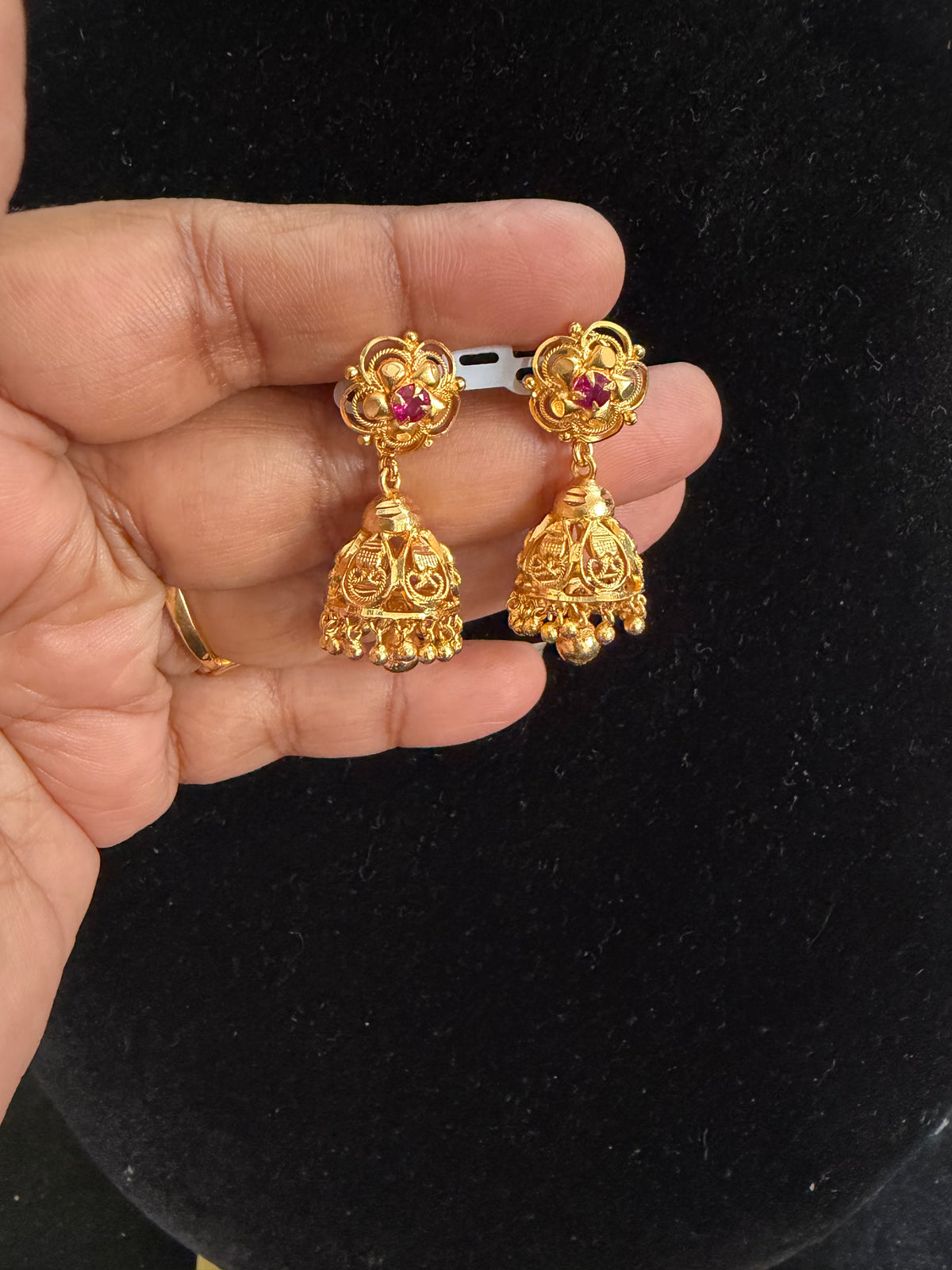 Contact Us – Lakshayaa Collections